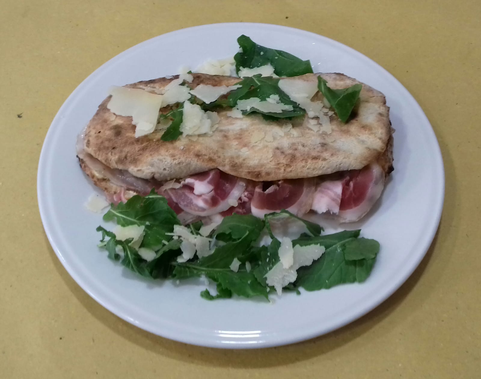 Panuozzi Napoletani a Milano - Pizzeria 'A Tarantella